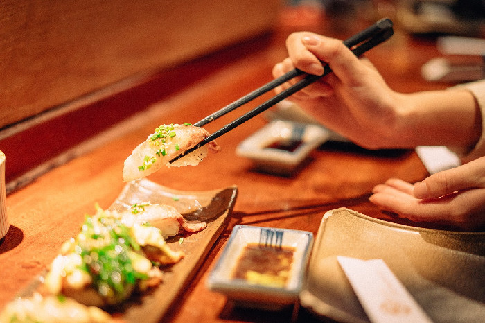 Cómo Comer Sushi: Guía para Principiantes